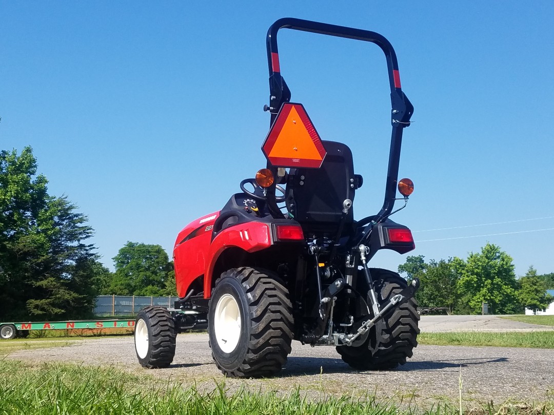 Yanmar 221 B | King Machinery